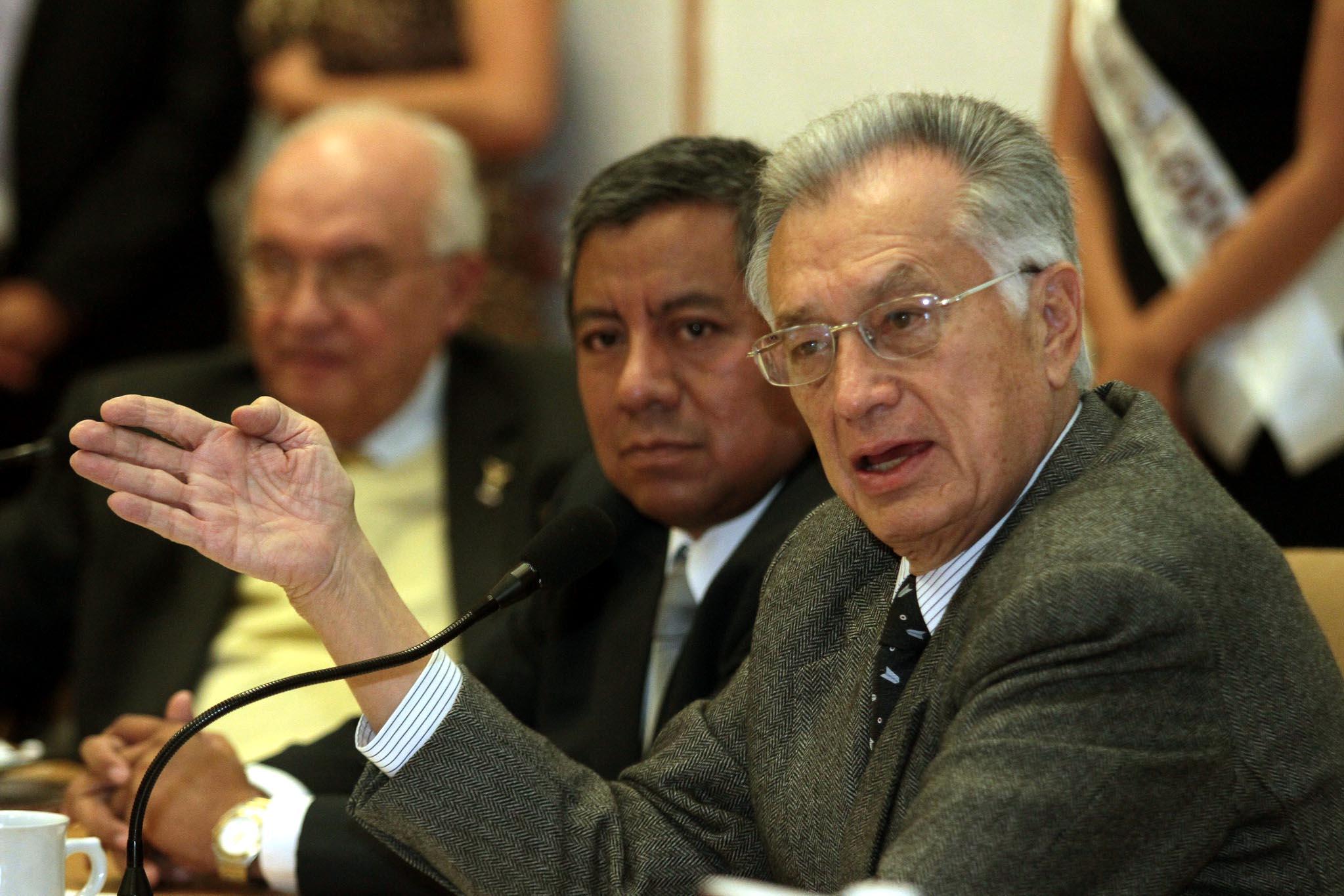 Bartlett critica al PRI y podría aliarse con la izquierda por una ...